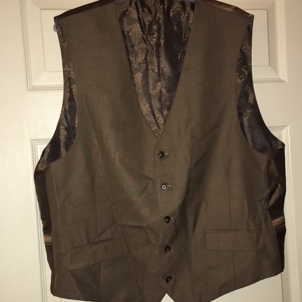 Steve Harvey Celebrity Edition 3 Piece Suit - Gem